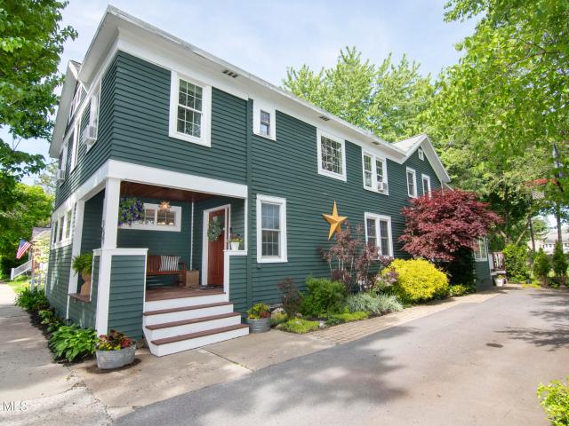 24 Walnut Street