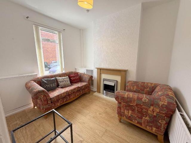 24 Wayland Street, Castlereagh Road, Belfast, BT5 5GU