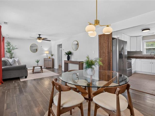 24 Westminister DR