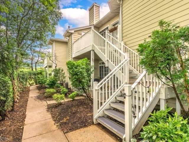 24 Wescott Rd Unit 24, Bedminster Twp, NJ 07921