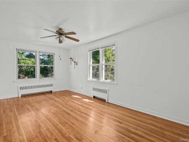 24 Winchester Avenue 2C