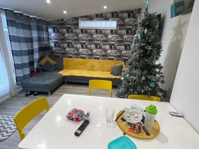 24 Winston Avenue 5 bed house share to rent £2,708 pcm £625 pw