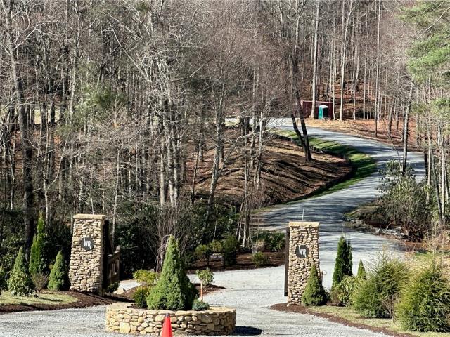 24 Wilderness Reserve Parkway