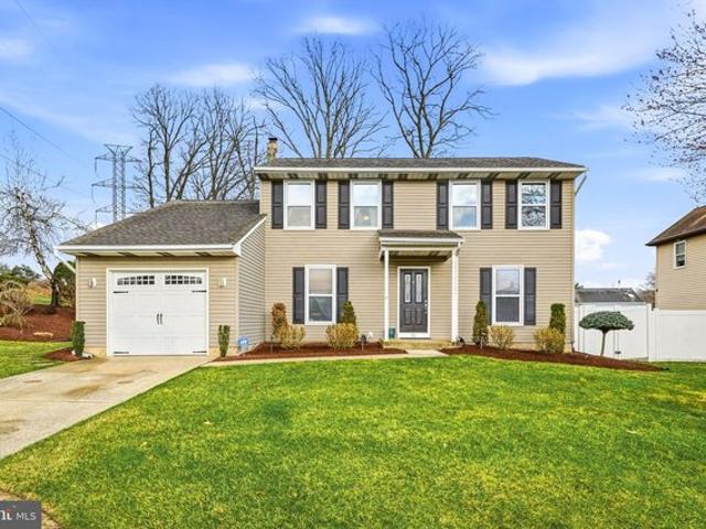 24 Willow Cedar Way, Blackwood, NJ 08012