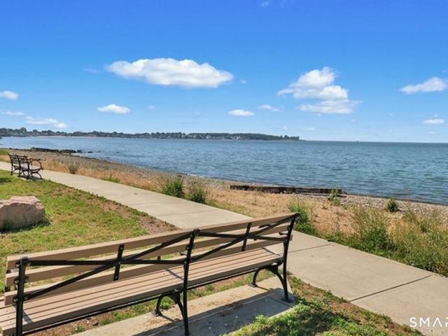 24 Woodward Ave Apt 55, New Haven, CT 06512