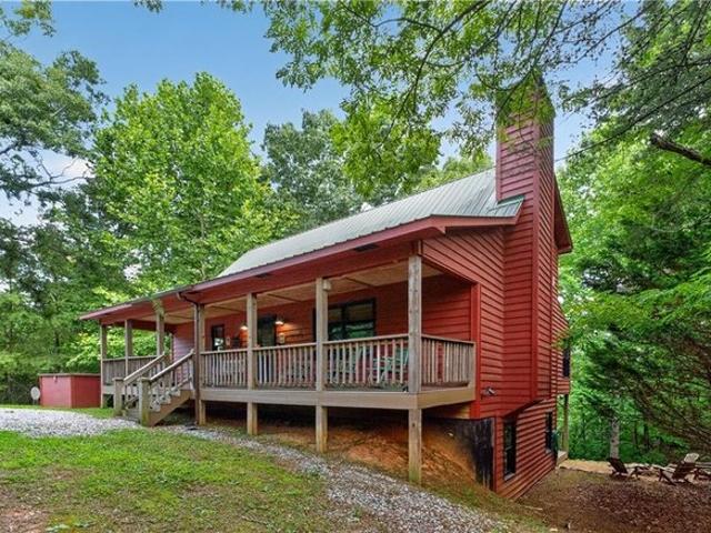 24 Wolf Howl Trl, Sautee Nacoochee, GA 30571