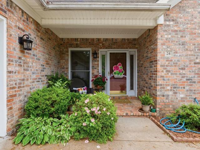 24 Aberdeen Drive