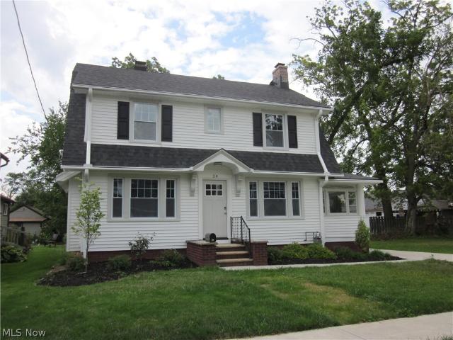 24 Adams Street