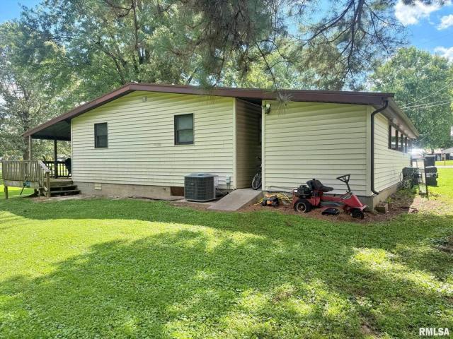 24 Adkins St Street