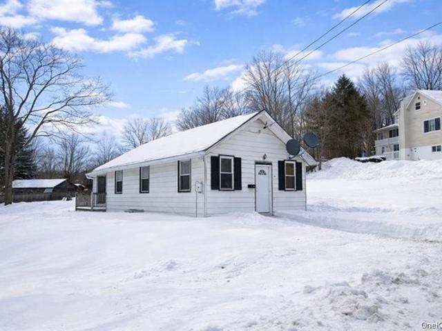 24 Albion St, Liberty, NY 12754
