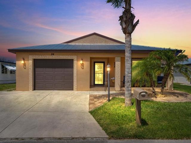 24 Alta Loma, Port Saint Lucie, FL 34952