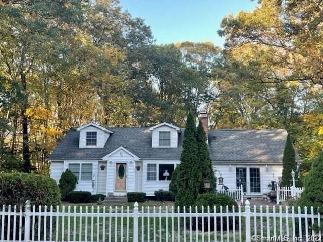 24 Andrew Dr, Shelton, CT 06484