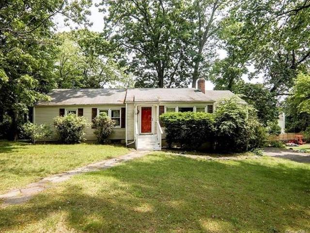 24 Anson Rd, Norwalk, CT 06850