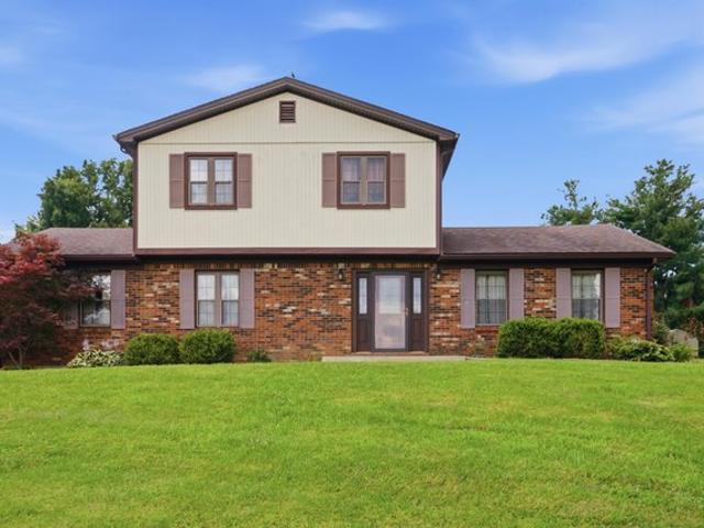 24 Ashlock Dr, Lancaster, KY 40444
