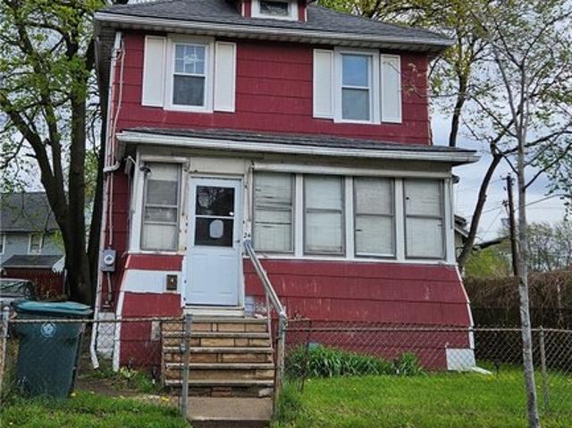 24 Arbutus St, Rochester, NY 14609