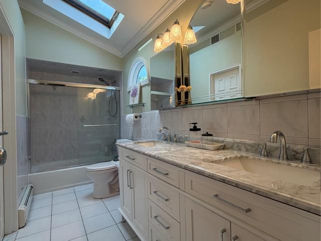 24 Arlington Avenue