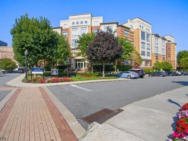 24 Ave at Port Imperial Apt 430, West New York, NJ 07093