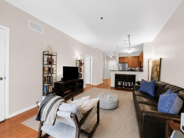 24 Avenue At Port Imperial # 126