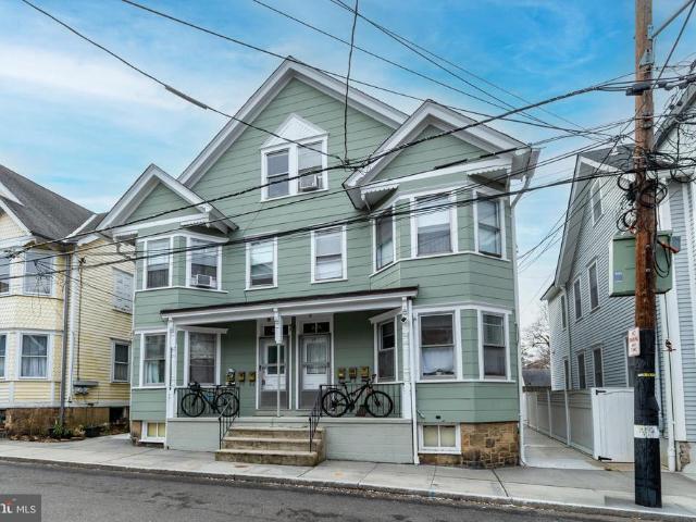 24 26 Bank Street