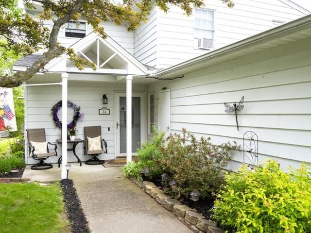 24 Baltimore Way, Plattsburgh, NY 12903