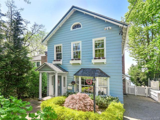 24 Bay Ave, Sea Cliff, NY 11579 | MLS #983570 | Compass