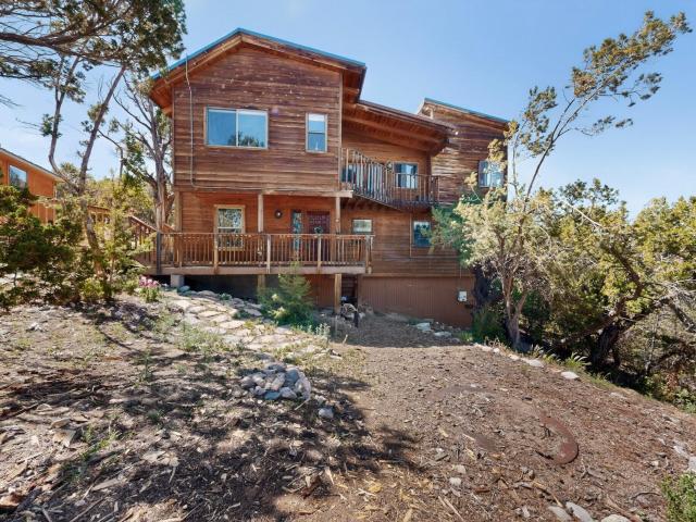 24 Beaver Lane