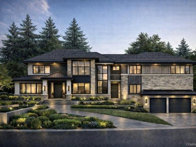 24 Beaver Pond Rd, Sloatsburg, NY 10974