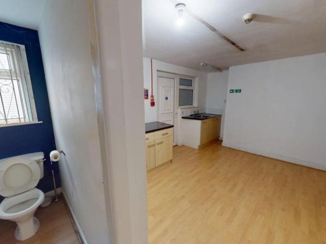 24 bed property for sale