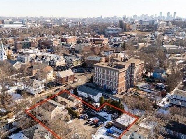 24 bedroom, Boston MA 02135 102412871
