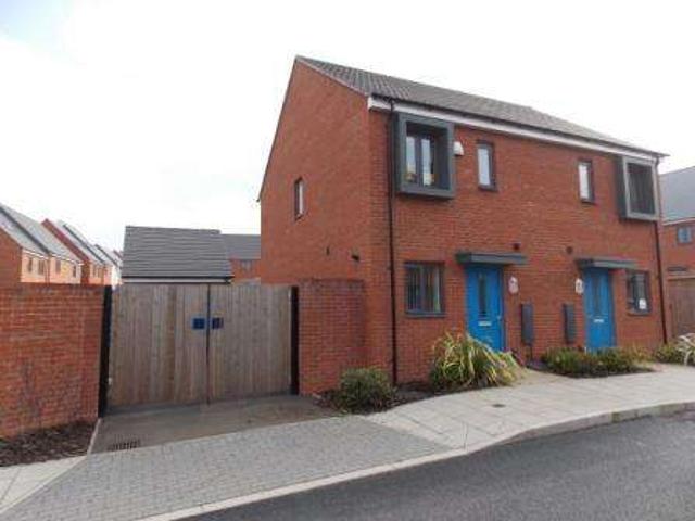 24 Bedroom Detached House