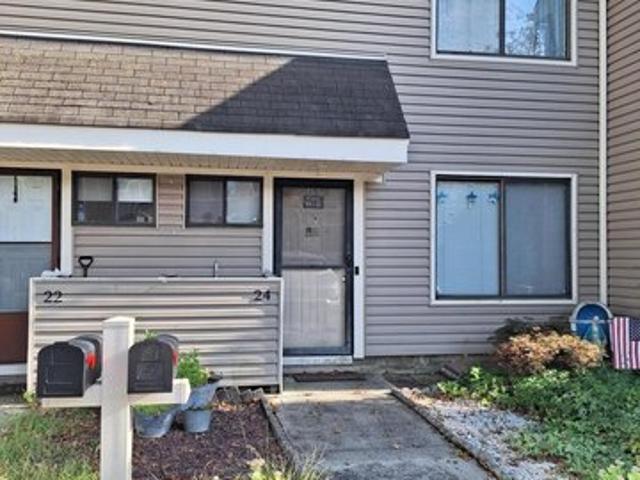 24 Berry Ct Unit 574, Staten Island, NY 10309
