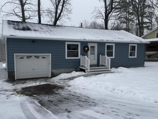 24 Birchwood Ln, Ballston Spa, NY 12020