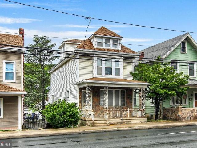 24 Center Avenue