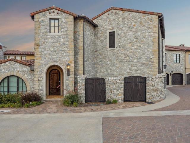 24 Comillas Drive