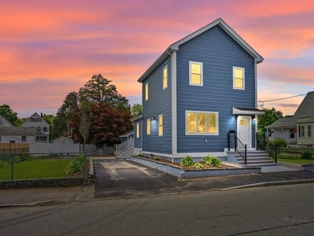 24 Cottage St, Taunton, MA 02780
