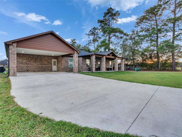24 County Road 2293