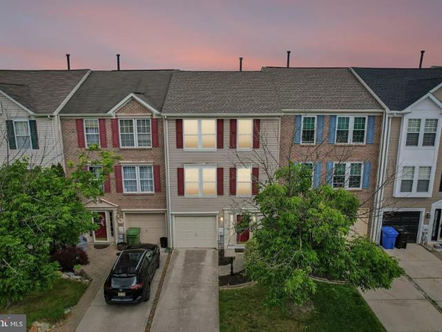 24 Clemens Lane