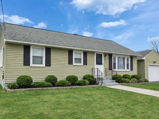 24 Dexter St, Nashua, NH 03060