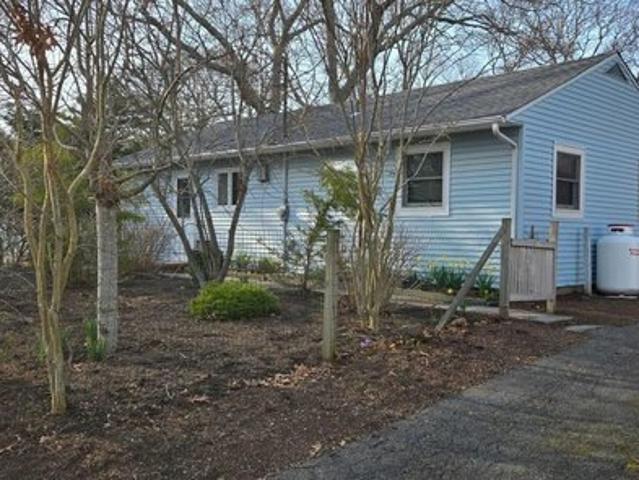 24 Duryea Ave, Montauk, NY 11954