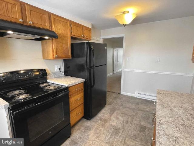 24 E High Street # C
