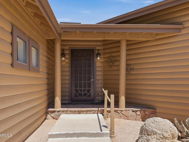 24 e saddleback trail