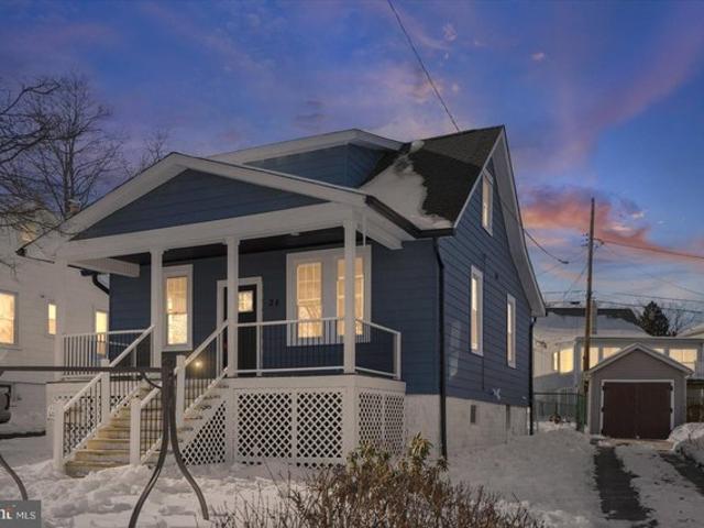 24 Edmondson Ridge Rd, Catonsville, MD 21228