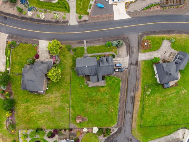 24 Empire Drive