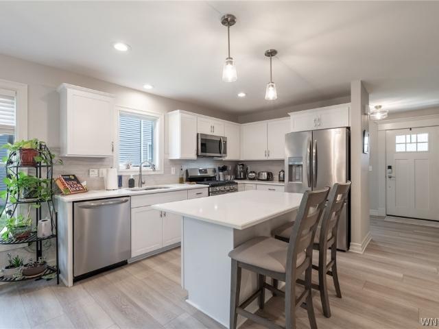 24 Essex Woods Lane # C