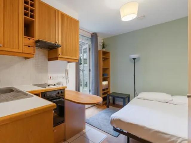 24 Fairholme Road, London, W14 9JX, United Kingdom | Studio apartment for rent #106461735 | Rentberry
