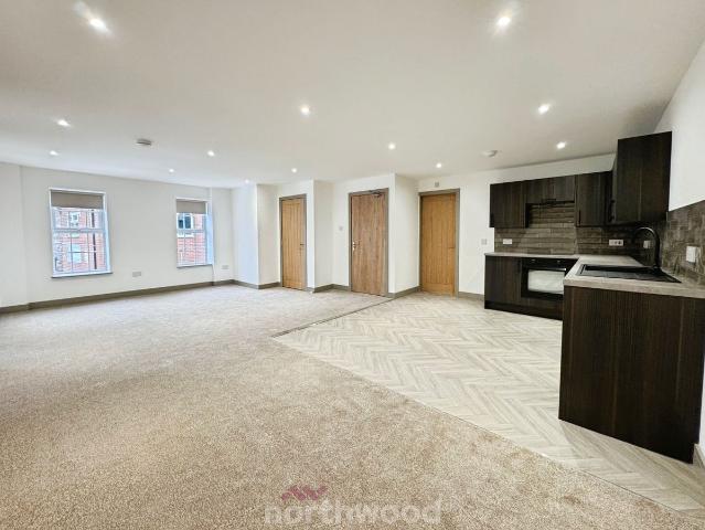 24 Finkle Street, Thorne, Doncaster DN8, 2 bed flat to rent, £750 pcm | PrimeLocation