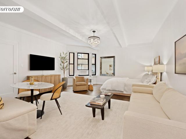 24 Fifth Avenue, New York, NY