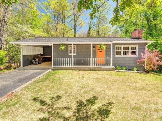 24 Forest Ln, Black Mountain, NC 28711