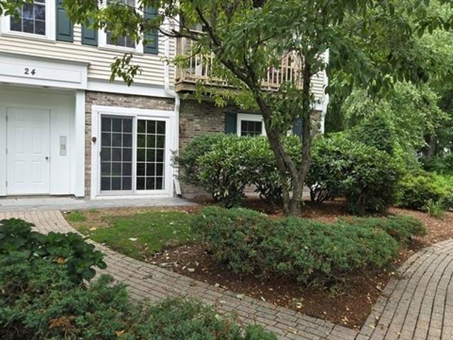 24 Forge Pond Unit B, Canton, MA 02021
