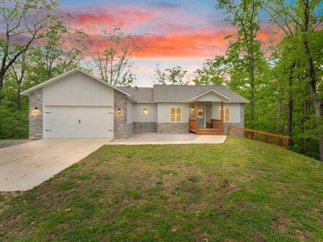 24 Flint Ln, Washburn, MO 65772